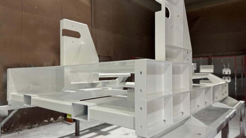 Wet Spray Painting | Alliance Metal